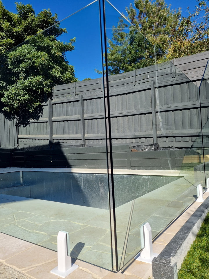 Pool & Spa fencing – Outdoor Installs